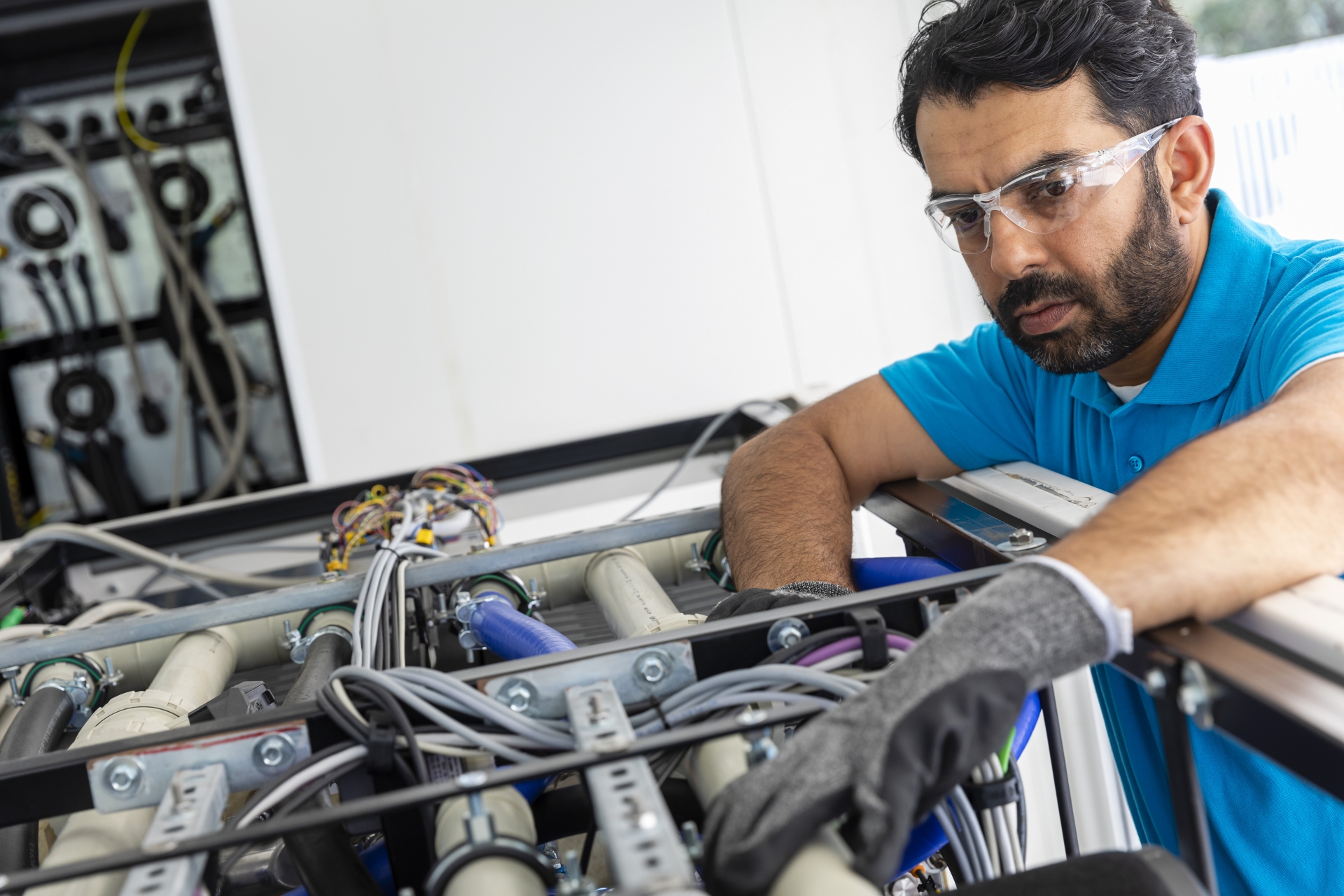 references exemples hydrogen fuel cells electrolyzer generator|Helion